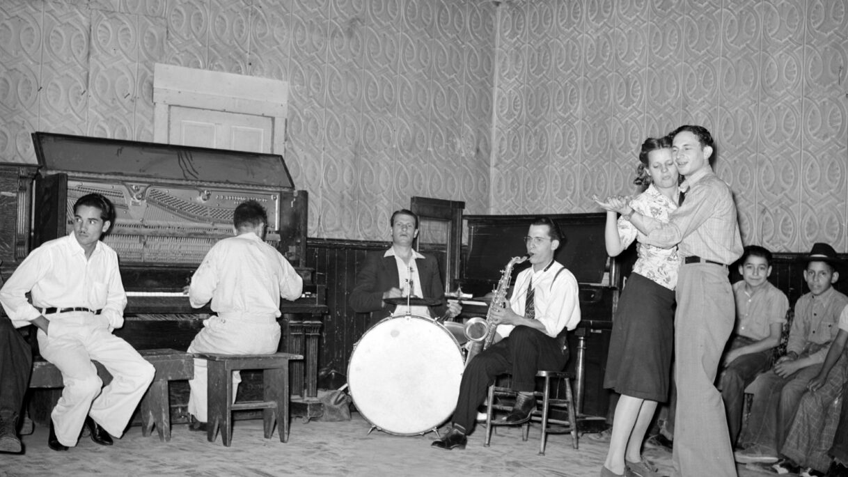 Revolution of Music Consumption: How the 1960s Transform the Way We ...